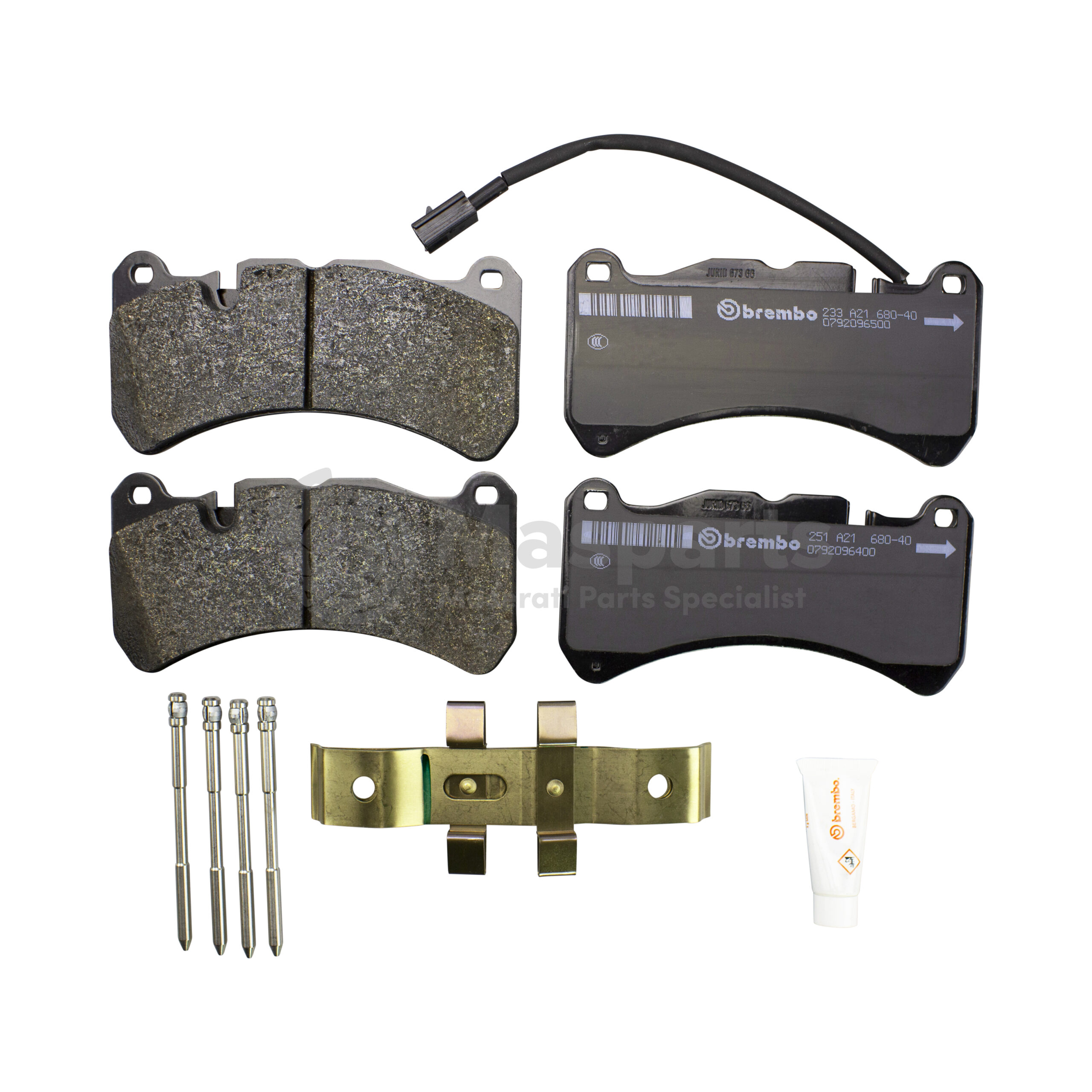 Maserati Front Brake Pads Kit M156 V6 673012041 - Masparts